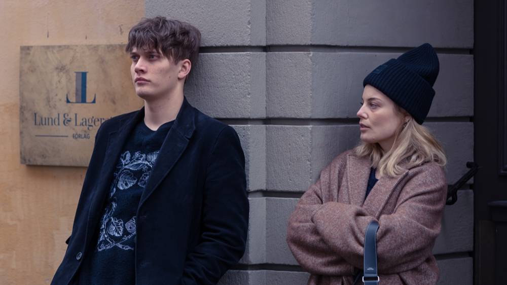 Сериал Любовь и анархия - 2 сезон 2 серия / Love & Anarchy