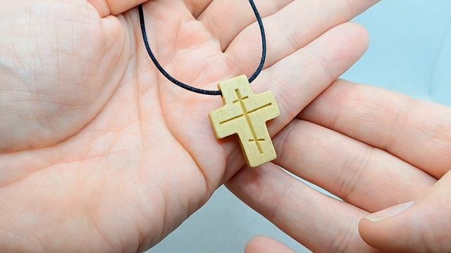 Крест из дерева из белого граба! Нательный деревянный крест ручной работы