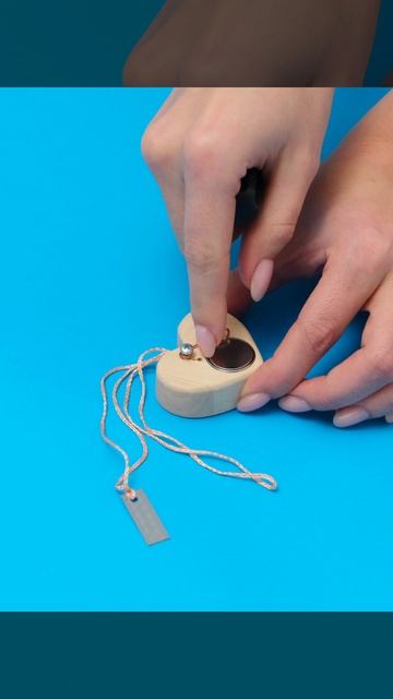 Елочные украшения - имиджевый видеообзор