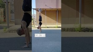 Покорил 7 и 8 элемент из 20- отжимание супермена с хлопко