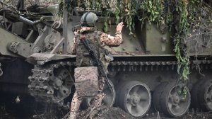 Российские военные успешно адаптируют гражданскую технику под боевые задачи
