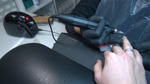 Профессиональный аппарат для маникюра Dykemann Nagel M22