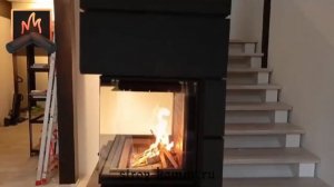 Печь-камин ФЕРРО П3С 8457 с облегченным дымоходом Феникс, установленный в современном доме под ключ