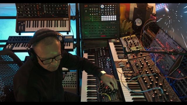 Cryosleep Sequence - Space Ambient Synth Jam