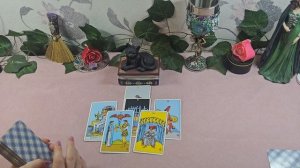 Таро раскроет все секреты недели.
