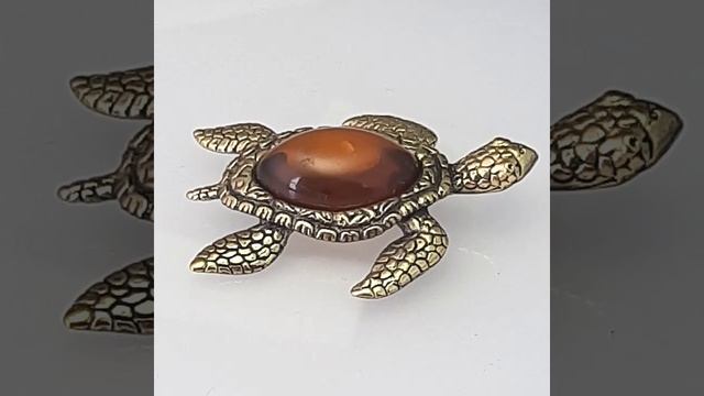 Талисман фигурка с янтарем Морская черепаха
