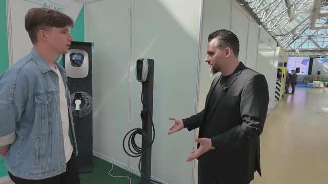 RENWEX 2025 | Zaryadkacars - стойки для зарядных станций