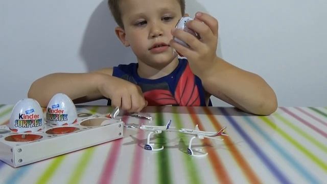 Мистер Макс • Mister Max - Распаковка игрушек самолетов