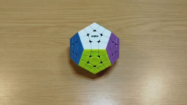 Коллекция головоломок. Часть 87. DianSheng Galaxy Megaminx M