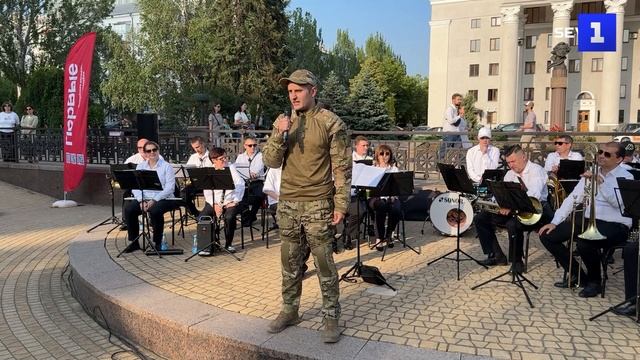 В Донецке устроили вечер поэзии в честь Дня русского языка