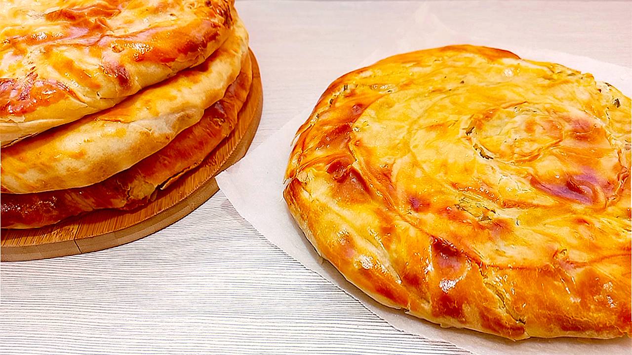 Быстро, просто и невероятно вкусно! Лепешки с мясом и луком! Домашний рецепт вкусного хлеба