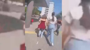 Кадры эвакуации из школы в австрийском Граце, где произошла стрельба