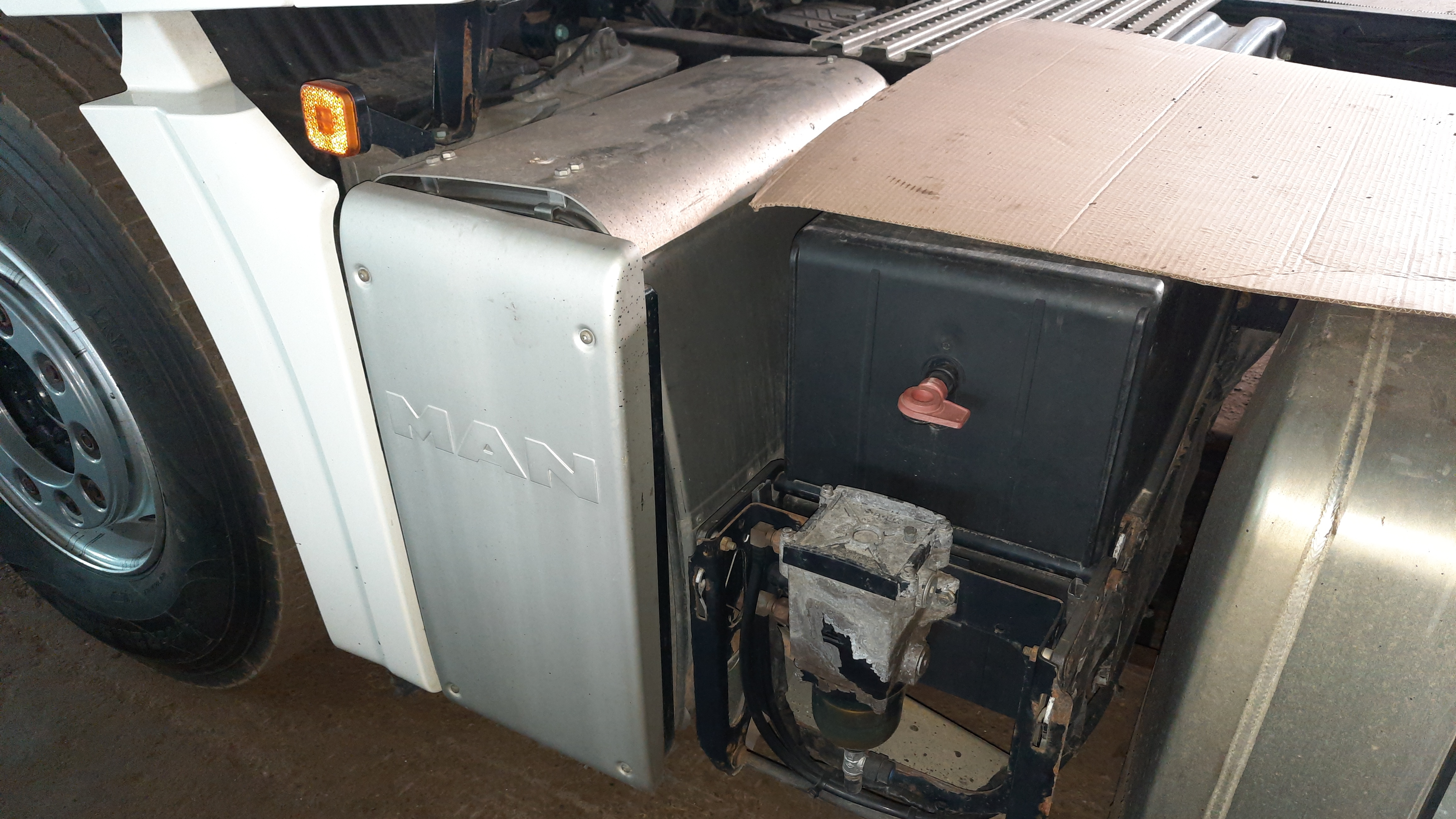 Как вырезать катализатор MAN TGX