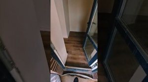 Когда пробили трубу тёплого при монтаже окон - кто виноват?
