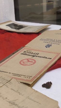Выставка «Корочки» в Галерее на Шаболовке