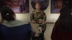 Ученики художественной школы Реутова написали портрет ветерана спецоперации 11.06.2025