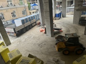 Разгрузка фуры