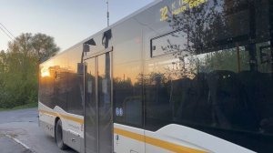 Автобус НефАЗ-5299-31-52 следует по маршруту 32 ”Барановское - А/в Воскресенск”