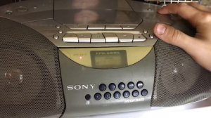 Видео для продажи магнитолы Sony