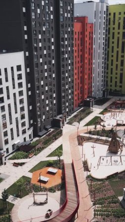 Дворовое пространство в Инстеп.Сити
