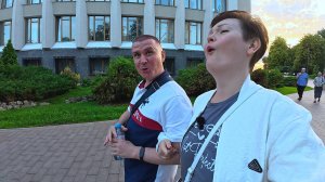 ВЫРЯДИЛИСЬ и Ушли в ЗАГУЛ по городу! НАЕЛИСЬ запрещёнки в КФС и УРЖАЛИСЬ гуляя) Нас НЕ ДОГОНЯТ) Влог