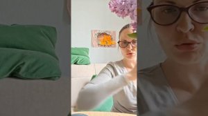 🟡ТЯНЕТСЯ ЗА ИГРУШКОЙ ОДНОЙ РУКОЙ, ВТОРАЯ РУКА ВСЕГДА В ОПОРЕ