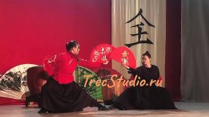 Кунг-фу шоу танец с веерами / Постановочное боевое шоу на мероприятии в Китайском Японском стиле