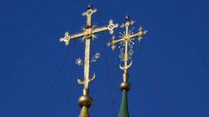 Украинские раскольники ворвались в православный храм в Черновцах