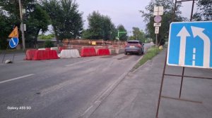 Провалы на дорогах.