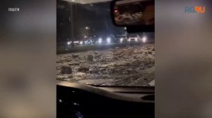 В Казани перевернулась фура с пивом