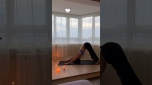Йога 50 мин  Начинающий средний уровень  Укрепление всего тела