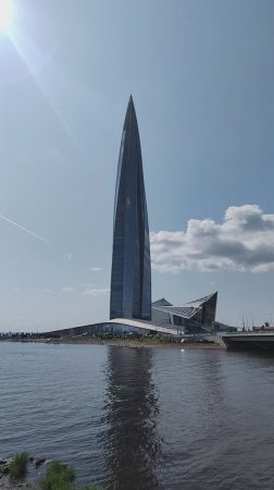 Самый высокий небоскреб в европе #Shorts