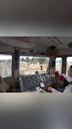 В подъем с грузовым 💪 на электровозе ВЛ80С