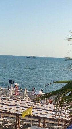 Сочи,  лето. Пляж Ривьера