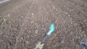 ПОЛЕ БОЛИ.ПРИЕХАЛА СБ.НО БЕЗ НАХОДОК НЕ ОСТАЛСЯ.
