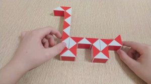 Динозавр из змейки Рубика