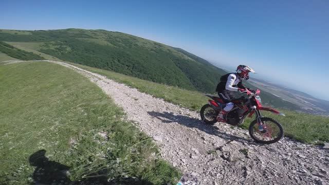 Катаюсь по горам Геленджика,Эндуро, окрестности села Виноградное. BRZ H6 250, часть 2