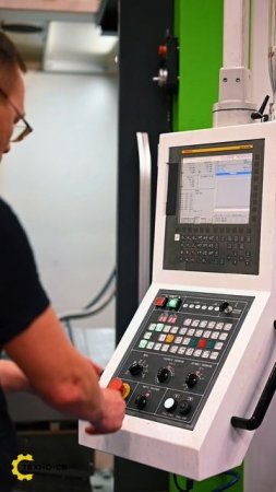 Очередная поставка фрезерного центра и поворотного станка в Самару