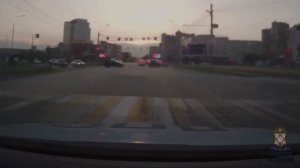 Полицейские оказали помощь подростку получившему серьезные ожоги лица
