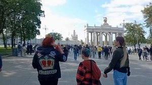 Гуляем по Космопарке и по ВДНХ