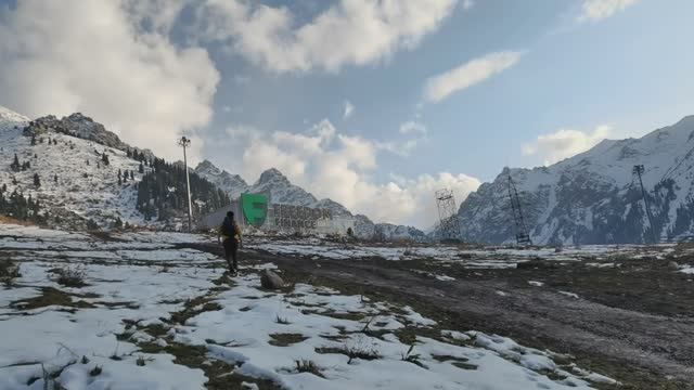 В горы из Алматы (горизонтальное)