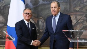 Лавров обсудил с главой МИД Лаоса украинский кризис