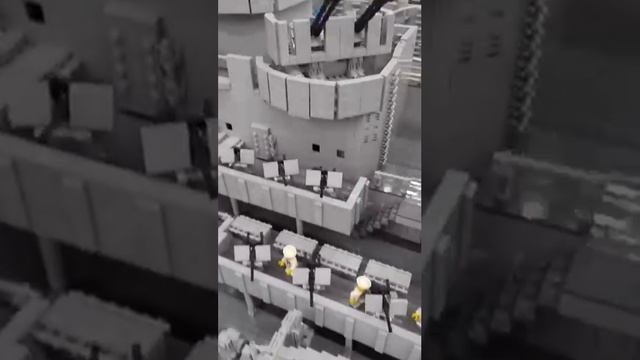 28-метровый линкор «Миссури» из конструктора LEGO