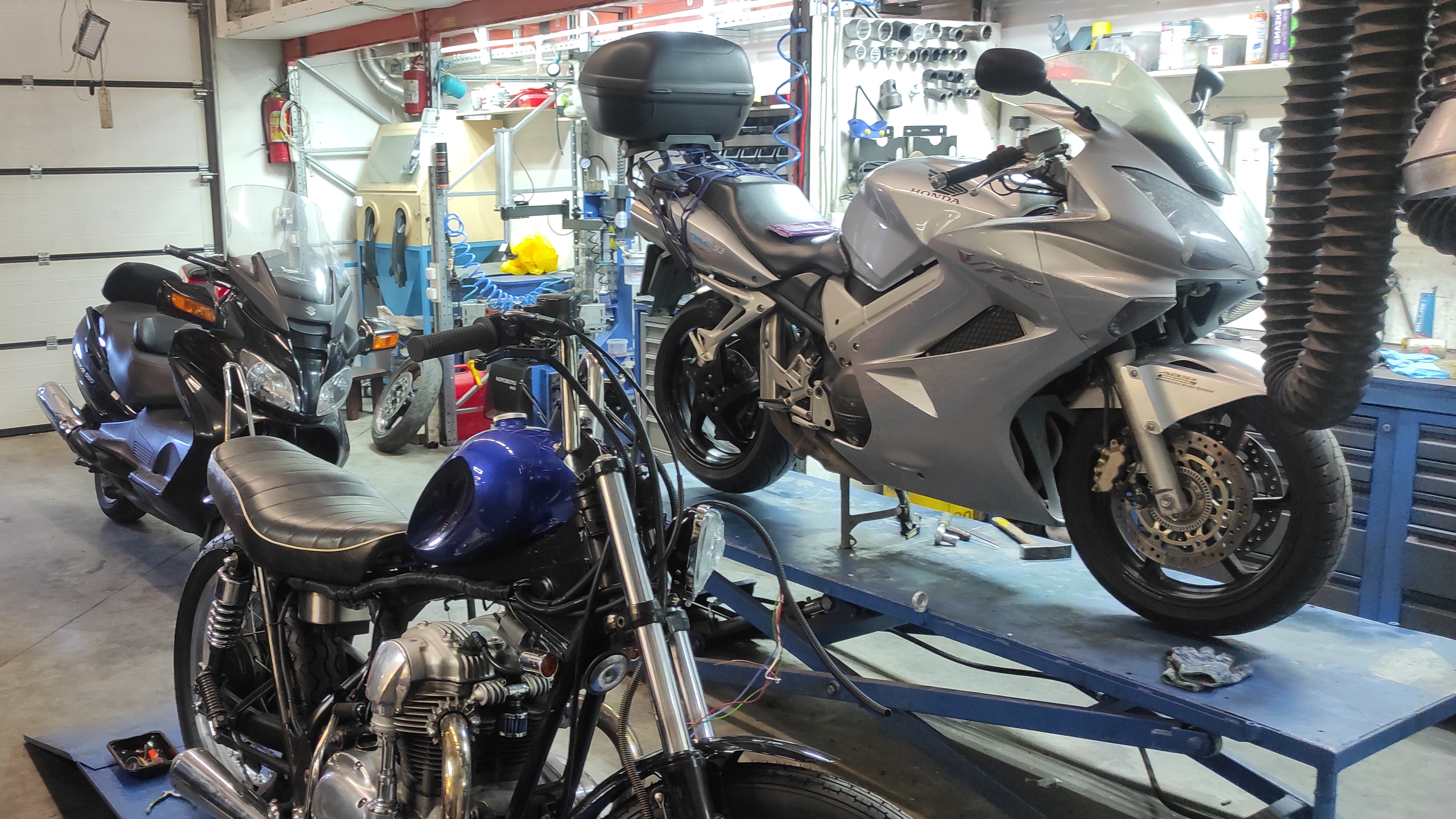 #39 MotoSecond. Kawasaki W650 преподносит сюрпризы. Подкаты для мастерской.