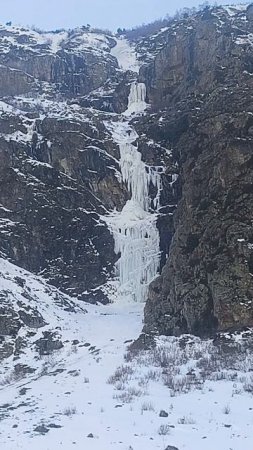 Водопад Гондарай, вид с дороги, ущелье Махар, КЧР #горы #отдых #кчр #махар #природа #водопад #туризм