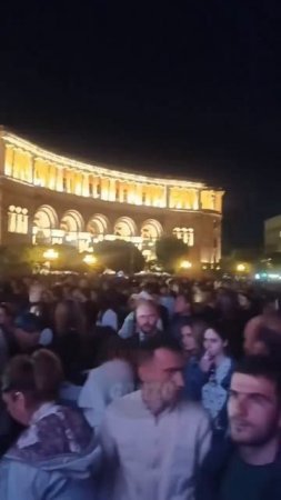 Пашинян объявил войну Армянской Апостольской церкви