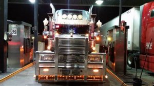 Обзор 1997 года freightliner Classic XL Австралийский вариант