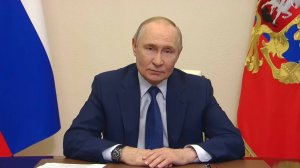 Путин назвал недостаточно высокими зарплаты в студотрядах