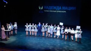 Выпускников-отличников поздравили в Иркутске