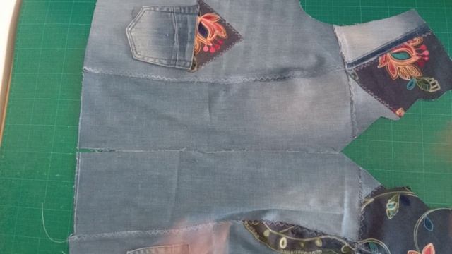 джинсовый жакет из остатков джинсовой ткани